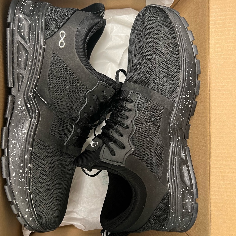 Black Women’s Infinity By Cherokee Work Shoes Size 7.5 - Gem